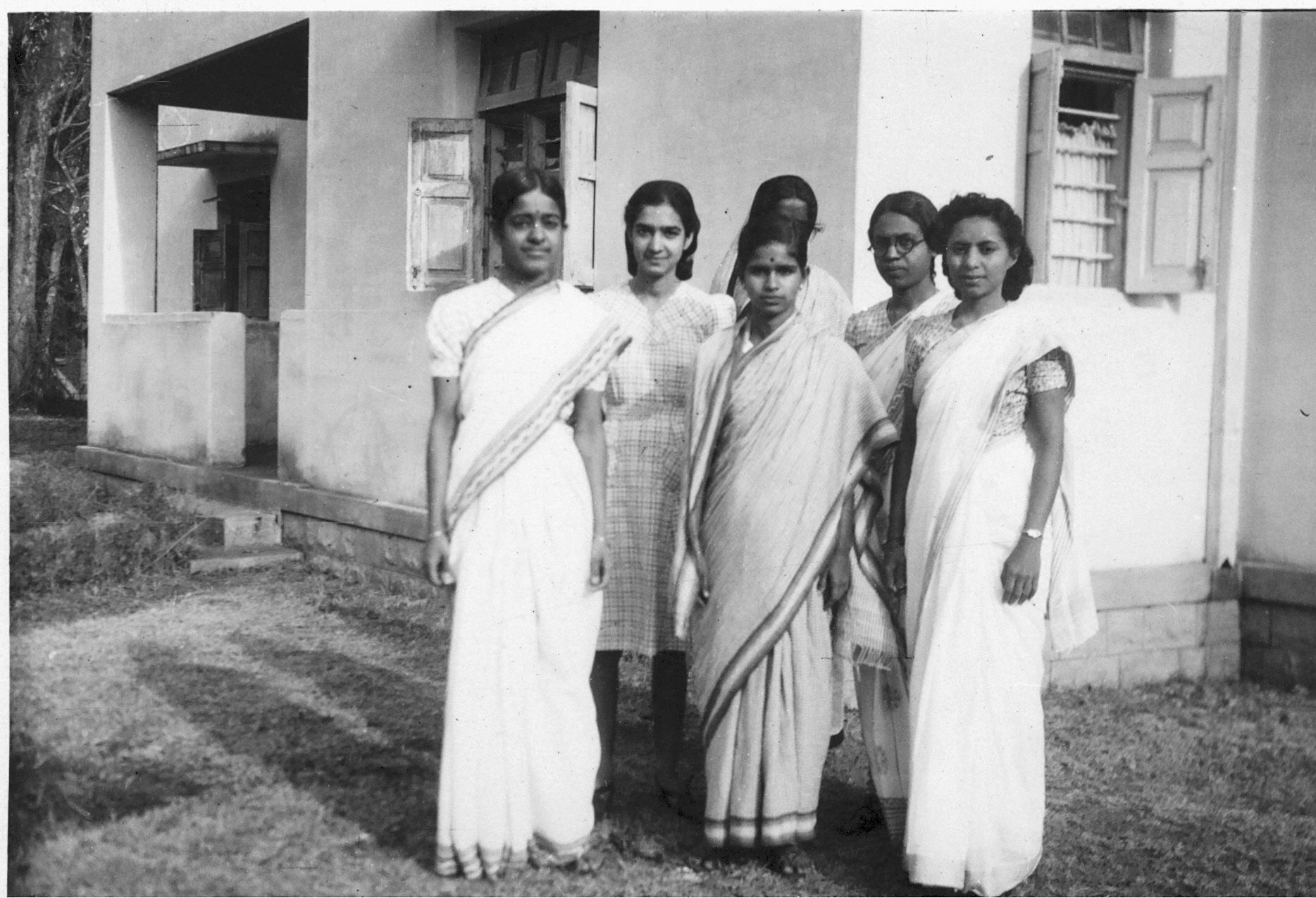 Pictures -- CSA IISc -- iisc-archives-photo-scans